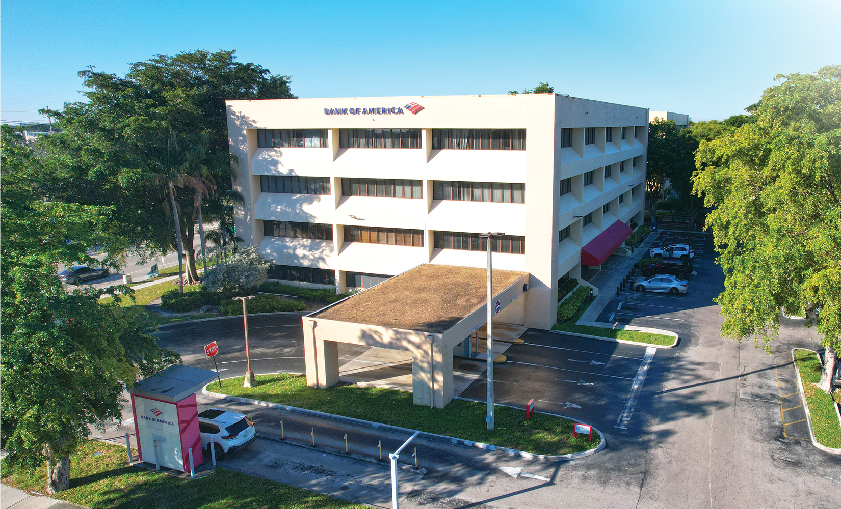 Deerfield Financial Centre - The Mandel Group | Marcus & Millichap